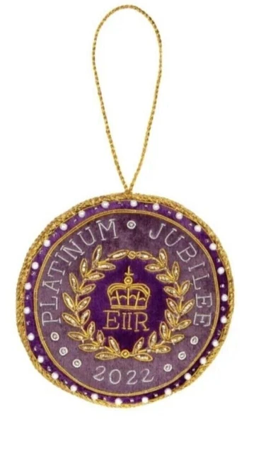 ROYAL COLLECTION TRUST Queen Elizabeth II Platinum Jubilee Deco Roundel ...