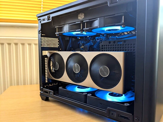 NVIDIA RTX 5070 Ti, AMD Ryzen 5 7600X3D, 32GB RAM, 2TB NVMe Mini Gaming ...