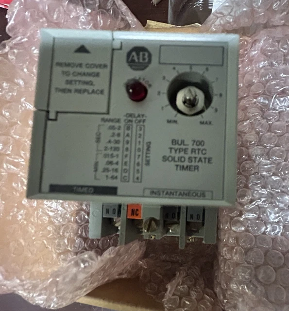 ALLEN BRADLEY 700-RTC2011OU1 120V DC Solid State 110/120VAC Time Relay ...