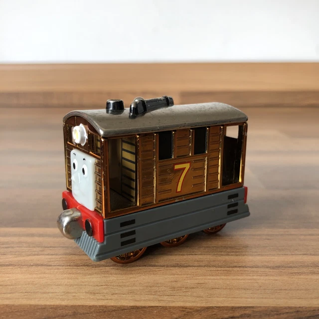 RARE THOMAS THE Tank Engine & Friends Train - TOBY Chrome Paint - No.7 ...