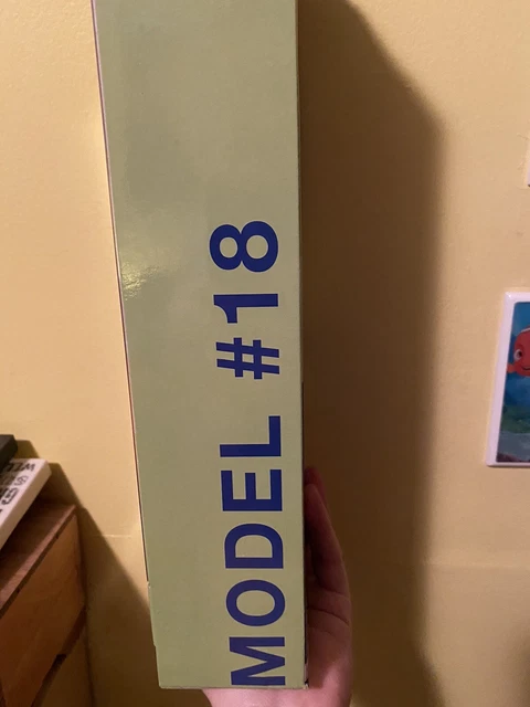 BARBIE SIGNATURE LOOKS doll color block series model # 18 tate buff ...