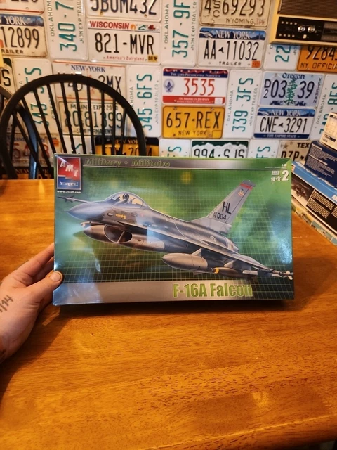 AMT/ERTL FALCON F-16A Model Kit #31787 1/48 scale BRAND NEW FACTORY ...