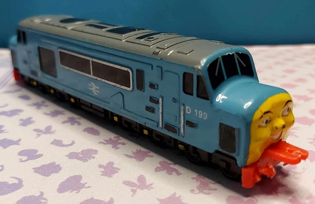 ERTL THOMAS THE Tank Engine & Friends Train DIESEL D199 Die Cast Train ...