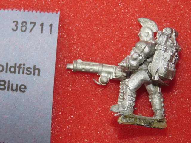 GAMES WORKSHOP NECROMUNDA Goliath mit schwerem Stubber Warhammer 40k ...