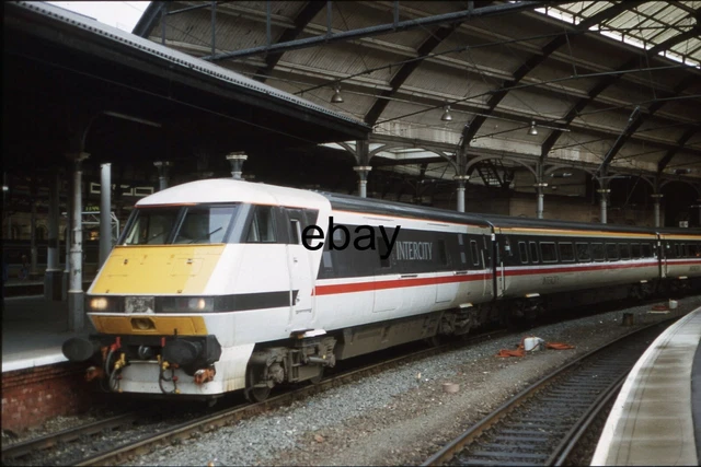 35MM RAILWAY SLIDE - BR Intercity Electric Loco Class 82. 82202 ...