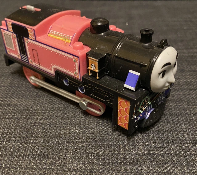 THOMAS & FRIENDS Trackmaster - Hyper Glow Ashima - Glow In The Dark £13 ...