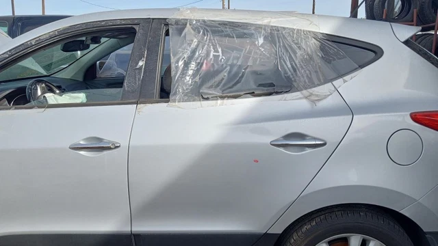 DRIVER REAR SIDE Door Electric With Side Cladding Fits 10-15 TUCSON ...