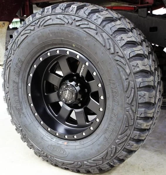 17& PRO COMP Trilogy Wheels Suit Landcruiser 79 76 75 70 Series- 17x8 5 ...