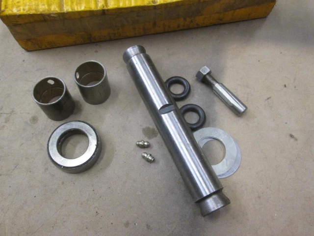 FORD D SERIES /Cargo/King Pin Kit Nos Lockheed Part £9.99 - PicClick UK