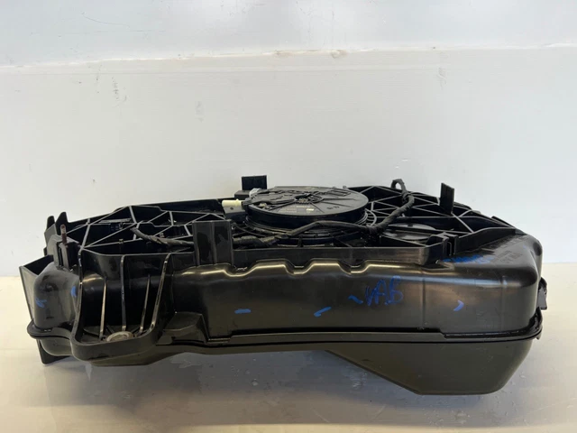 2023 VOLKSWAGEN GOLF Mk8 Gtd Dpf Additive Eolys/Adblue/Pat Tank 5Wa 131 ...