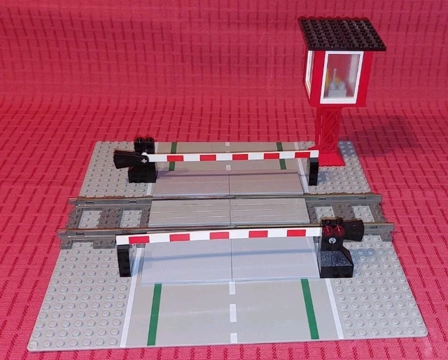 LEGO 9 VOLT Train 4539 Level Crossing with 4515 from 1991 to 4558 4559 ...