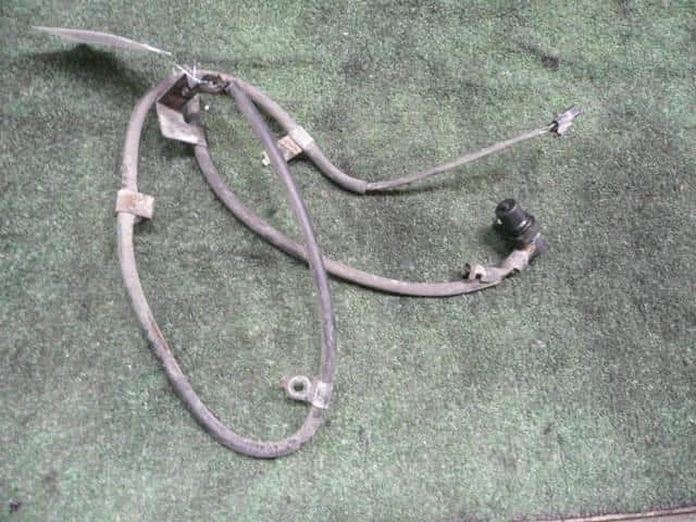 SUZUKI JIMNY 1999 GH-JB23W ABS Sensor 5631081A11 [Used] [PA64350192] £ ...