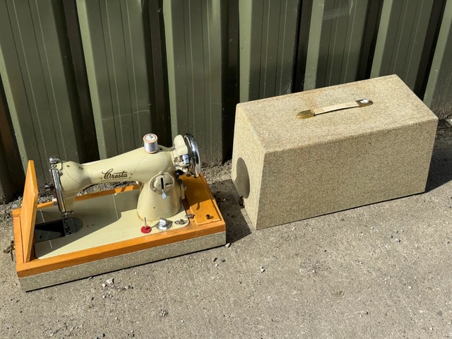 VINTAGE ANTIQUE CRESTA - Sewing Machine Workign Order £49.99 - PicClick UK