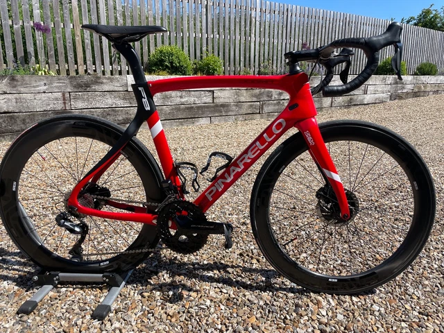 PINARELLO DOGMA F8 Disc Frame Set - 56cm. I am selling the frame set ...