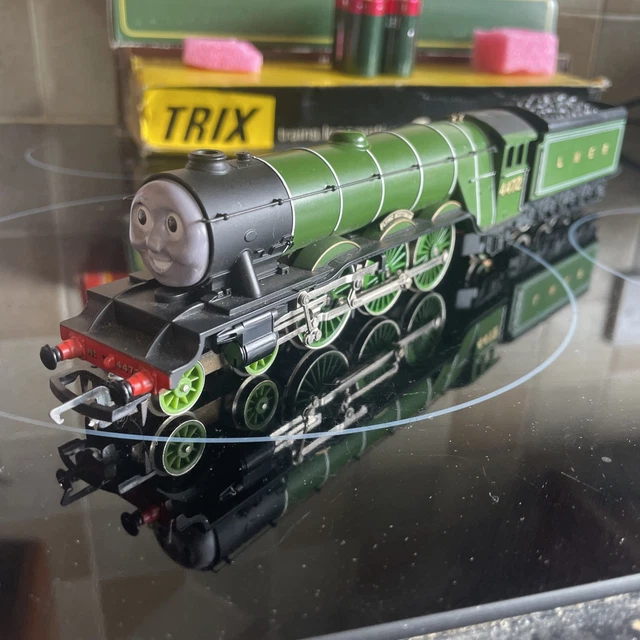 HORNBY OO GAUGE THOMAS THE TANK FLYING SCOTSMAN CONVERSION IN VGC see ...