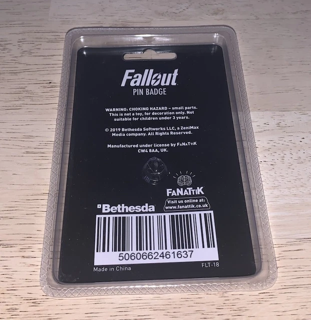 FALLOUT BLUE NUKA Cola Bottle Cap Limited Edition Pin Badge Fanattik £9 ...