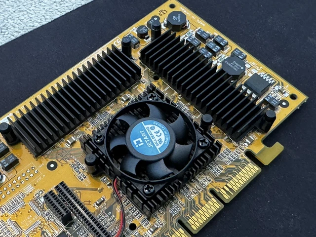 ASUS NVIDIA GEFORCE 2 Ultra V7700ULTRA/64M AGP 64mb PURE VGA Retro ...