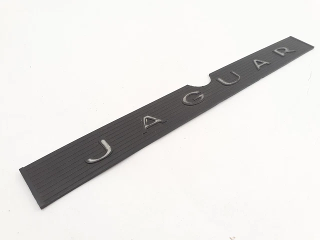 JAGUAR XJS PRE Facelift He Boot Lid Rear Tailgate Plinth Badge Emblem ...