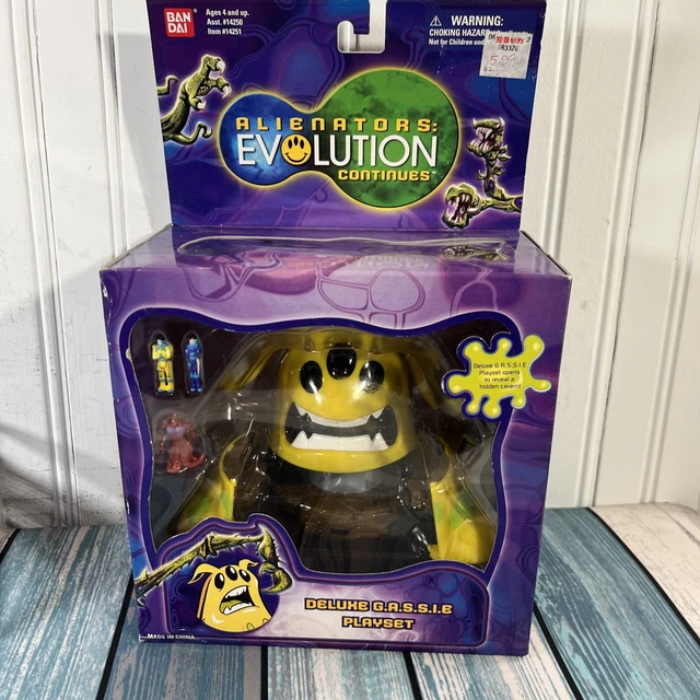 ALIENATORS EVOLUTION CONTINUES Deluxe G.A.S.S.L.E Playset Bandai 2001 ...