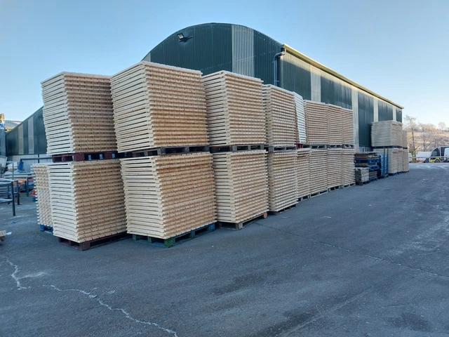 PALLET RACKING SLAT Decking Boards Wood 1100mm x 1330mm £16.00 ...
