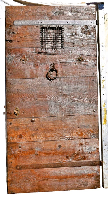 PORTA ANTICA chiodata RESTAURATA portone, RUSTICO carcere convento EUR ...
