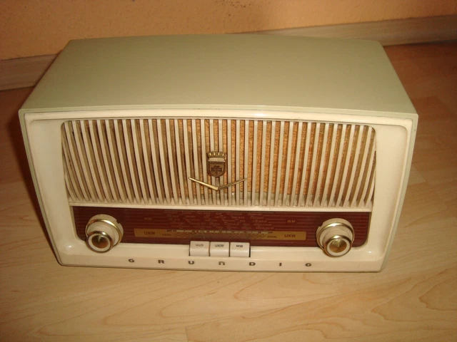 ALTER GRUNDIG TYPE 87a - Röhrenradio ...