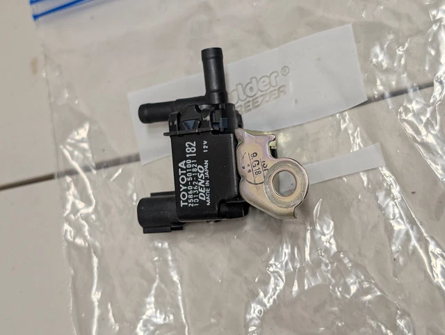 25860-50100 GENUINE TOYOTA Tundra LS LX SC GS No.1 Vacuum Switching ...