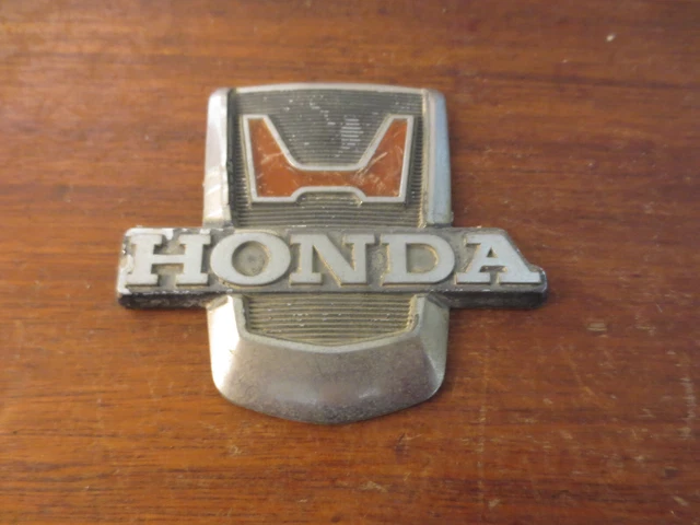 ORIGINAL HONDA CAR plastic badge // emblem - 5 1/2 inches wide ...