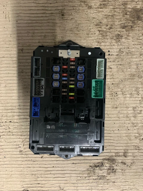 JAGUAR XF X250 Front Fuse Box Cjb Dx23-14B476-Ag Dx23-14C256-Ac £225.00 ...