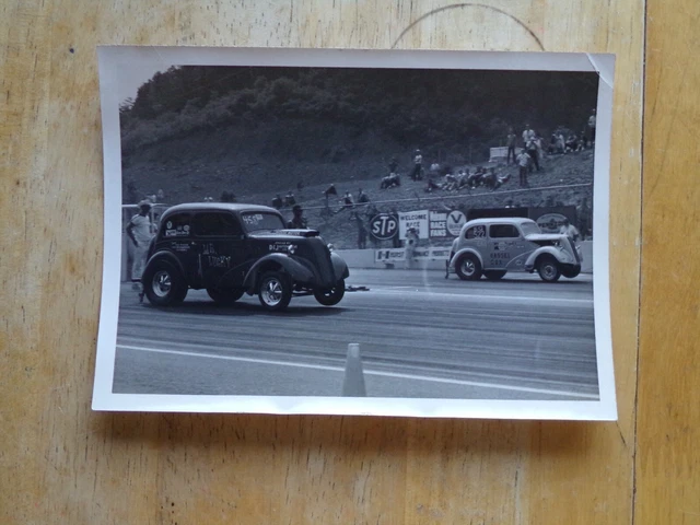 1960S DRAG RACING-&MR. LUCKY" Anglia vs "HASSEL-COX B/Gasser-BRISTOL ...