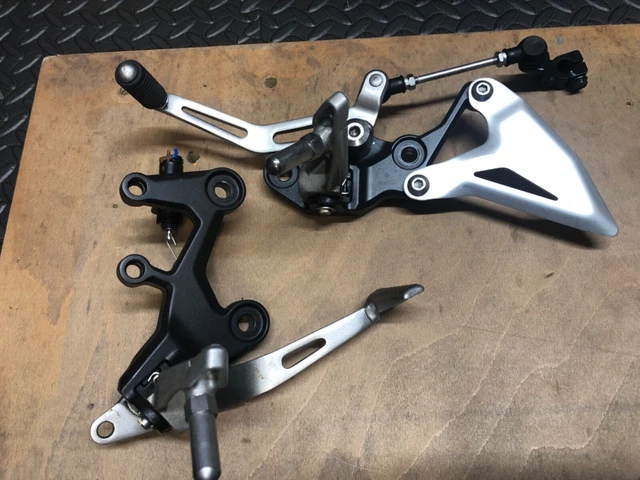 KAWASAKI NINJA 400 OEM rear set £45.00 - PicClick UK