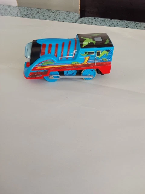 TRACKMASTER REVOLUTION THOMAS the Tank Engine - Turbo Thomas Battery ...