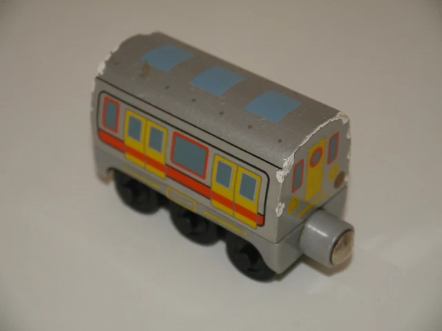 CHUGGINGTON WOODEN MAGNETIC EMERY'S CAR Train Tomy (Brio Compatible ...