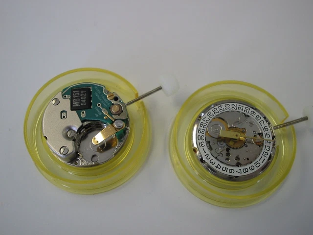 ETA 951.111; NEW watch movement for classic Swiss watches. In good ...