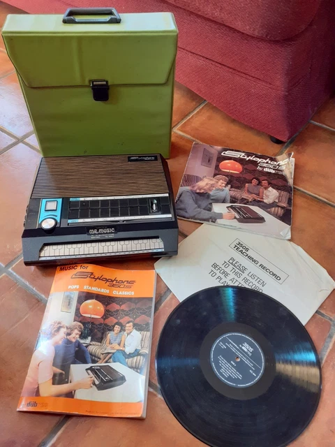 VINTAGE 1970'S Dubreq Stylophone 350S with Manual, Song Book, Record ...
