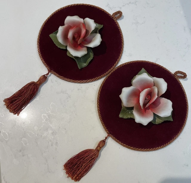 X2 PAIR CAPODIMONTE Porcelain Rose Red Velvet Wall Plaque / Hanging ...