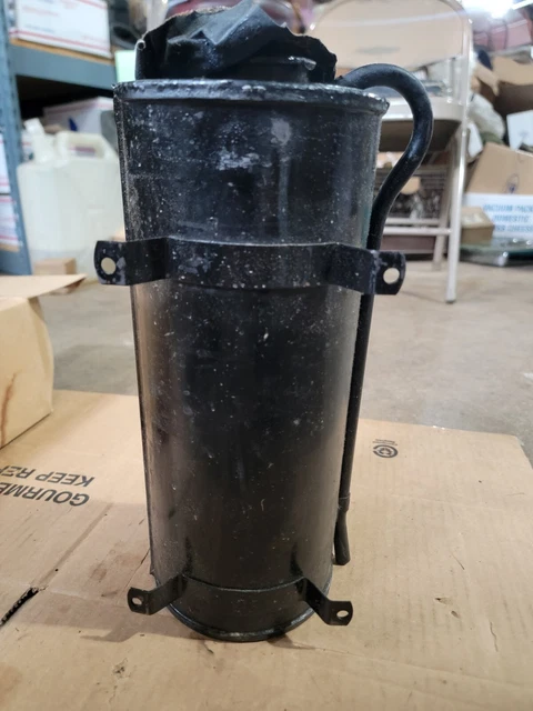 NOS RADIATEUR OVERFLOW Surge Tank pour WWII MB GPW M38 CJ2A Jeep DUKW ...