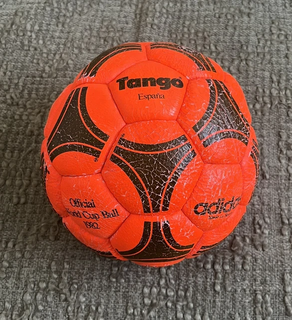 RED ADIDAS TANGO España 1982 ball EUR 600,00 - PicClick ES