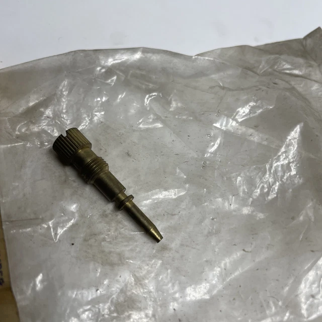 NOS YAMAHA OEM Air Adjusting Screw 1976-1978 TY250 1975 TY175 493-14123 ...