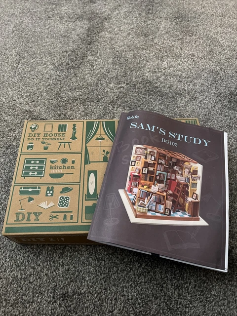 ROLIFE “SAM’S STUDY” DIY Miniature Build Kit DG102 £19.99 - PicClick UK