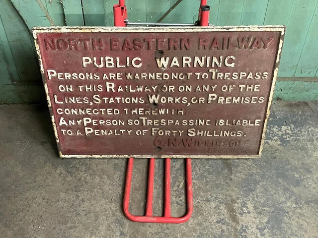 CAST IRON RAILWAY Public Warning Sign North Eastern Railway Antique £ ...