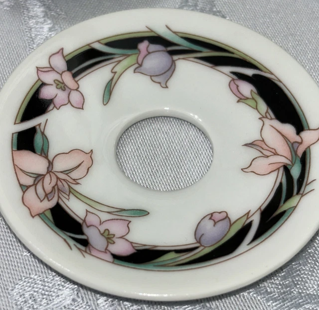 VINTAGE WICKS 'N' Sticks Porcelain Lily Fiona Black Pattern Candle ...