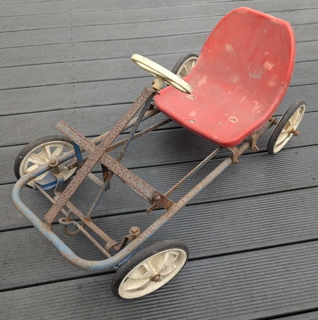 VINTAGE TRIANG CHILDS Pedal Go Kart Mid Century Metal Frame Red Seat ...