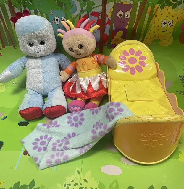 IN THE NIGHT Garden Upsy Daisy Chase N Play Bed Musical & Moving ...