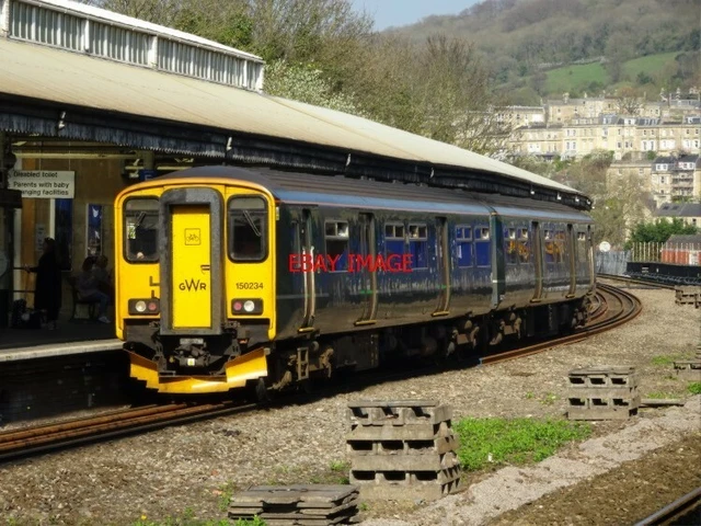 PHOTO CLASS 150 Sprinter Standard Mkiii 2-Car Dmu No 150 234 At Bath ...