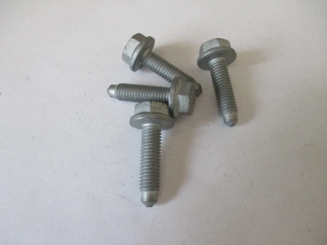 NEW GENUINE AUDI VW Seat Skoda Hex Collared Bolts M8X30 QTY X4 ...