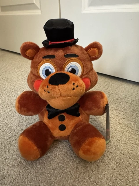 JAZWARES FIVE NIGHTS At Freddy’s FNAF Plush Freddy Fazbear Series 2 $49 ...