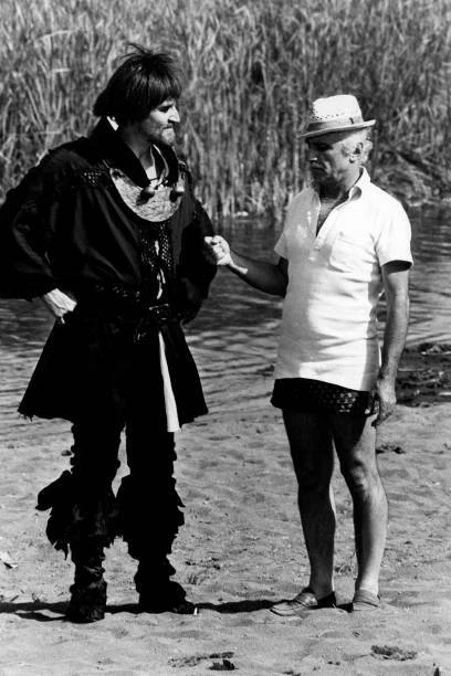 ITALIAN ACTOR AND director Vittorio Gassman listening to direction ...