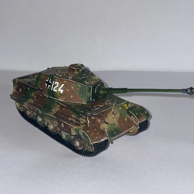 WWII GERMAN PANZER King Tiger Tank built & painted - 1/76 scale - 73201 ...