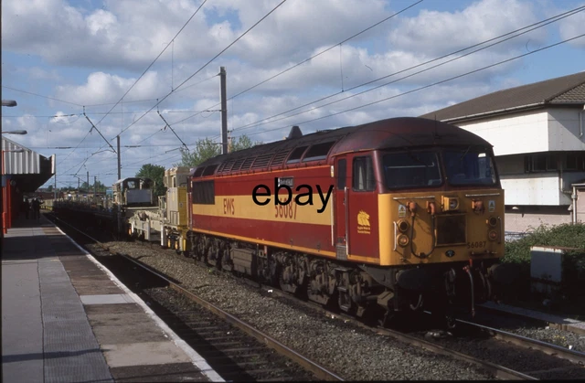35MM RAILWAY SLIDE - EWS Diesel Loco Class 56. 56087 @ Warrington £3.25 ...